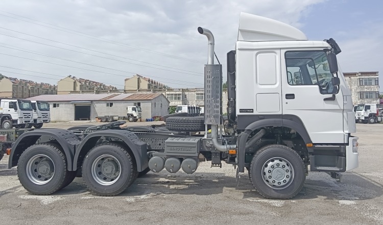 Sinotruk Howo 420 6x4 Tractor Head Price | Truck for Sale in Zimbabwe